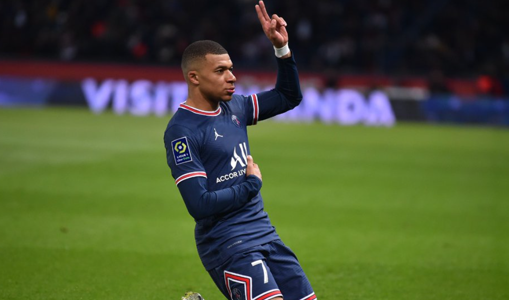Me hat-trick ndaj Metz – Mbappe feston rinovimin e kontratës – Lajmi.net Me hat-trick ndaj Metz – Mbappe feston rinovimin e kontratës – Lajmi.net