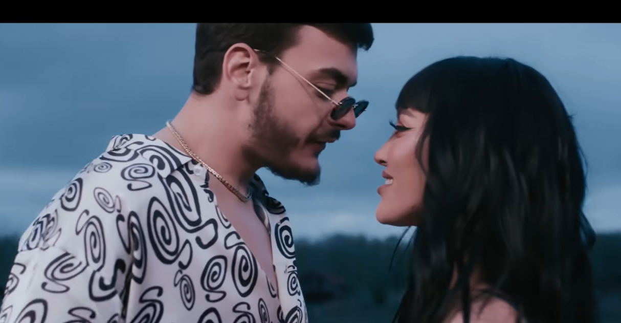 U përfolën për një lidhje, Roni flet për mundësinë e një bashkëpunimi ... U përfolën për një lidhje, Roni flet për mundësinë e një bashkëpunimi ...
