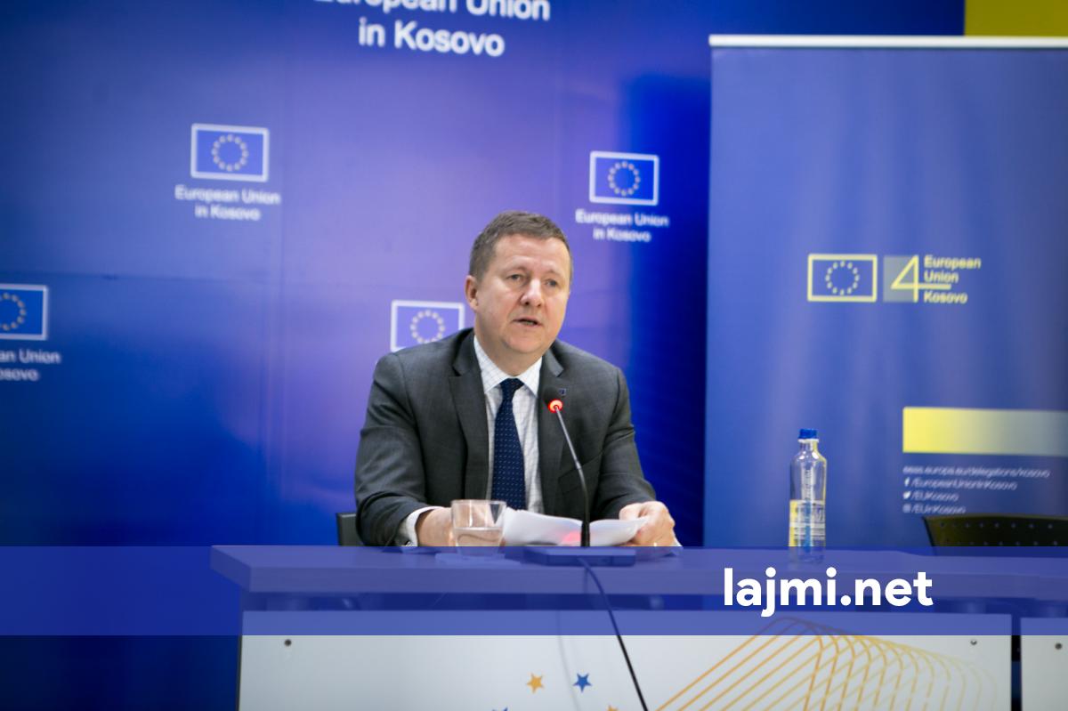 Szunyog: Asociacioni dhe puna në dy fusha të tjera, që t’ia heqim masat ... Szunyog: Asociacioni dhe puna në dy fusha të tjera, që t’ia heqim masat ...