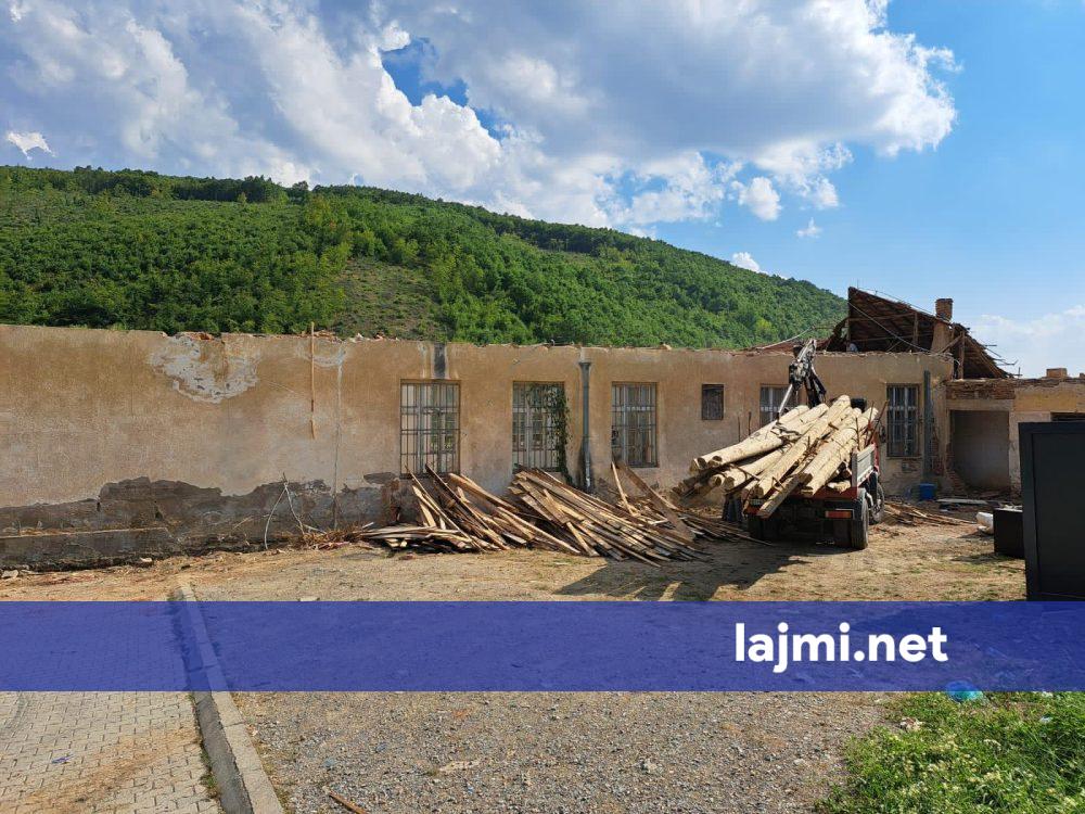 Fshatarët në Llukar i gëzohen rikthimit të Shtëpisë së Kulturës pas ...